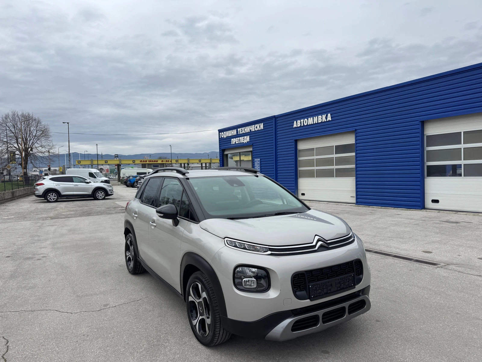 Citroen C3 Aircross 1.6 Blue HDI Shine ≫ 2018 • 17 800 EUR • ID ...