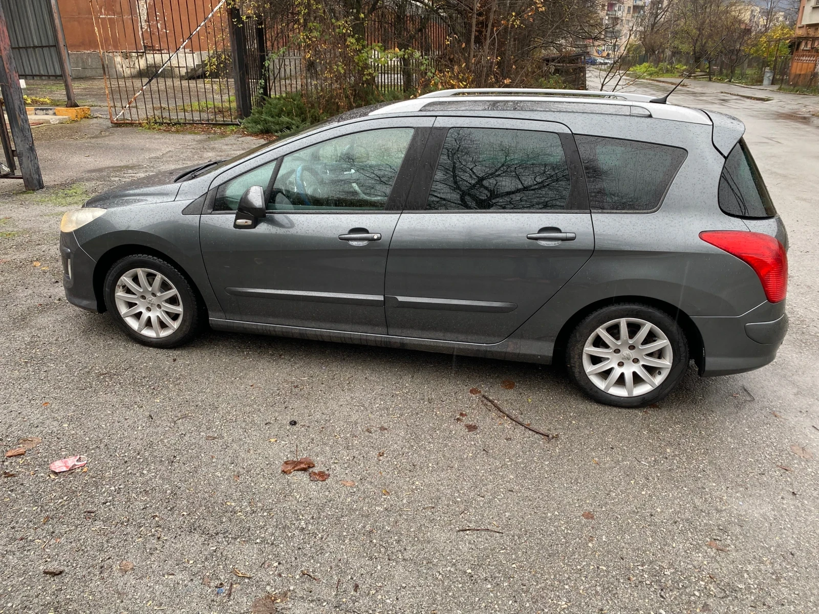 Peugeot 308 SW 1.6 LPG ≫ 2008 • 5 499 лв. • ID: 17546120 | Auto.bg